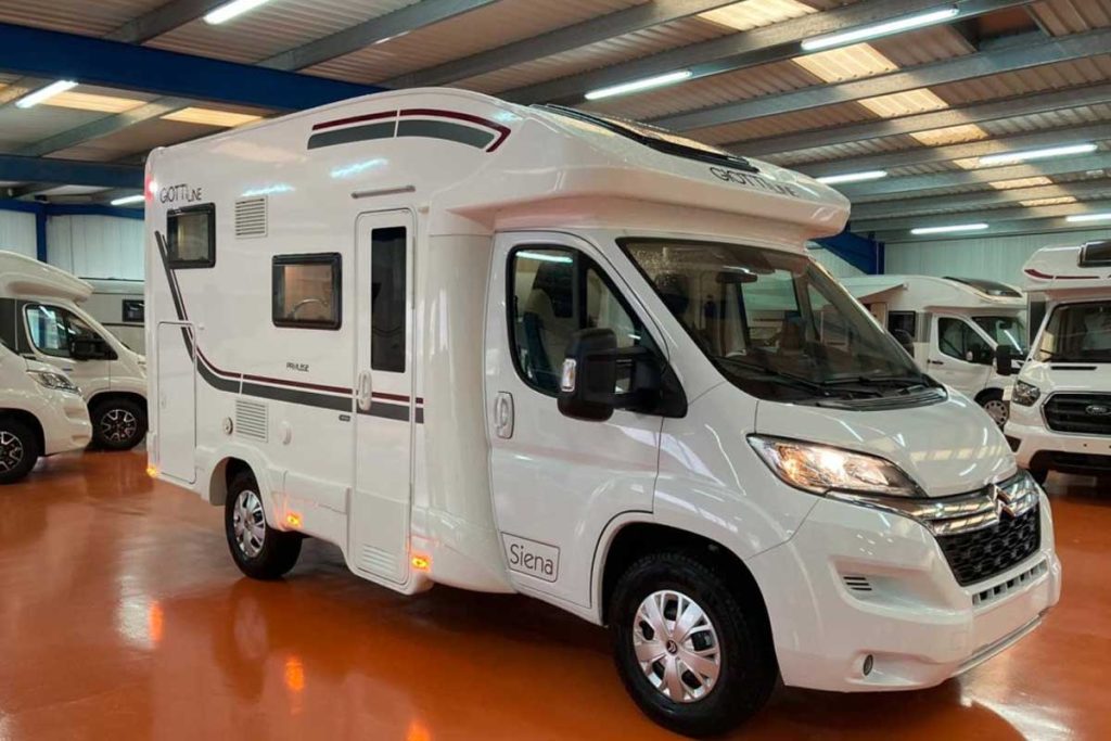 Les 7 campings car les moins cher en France - MacDizzy